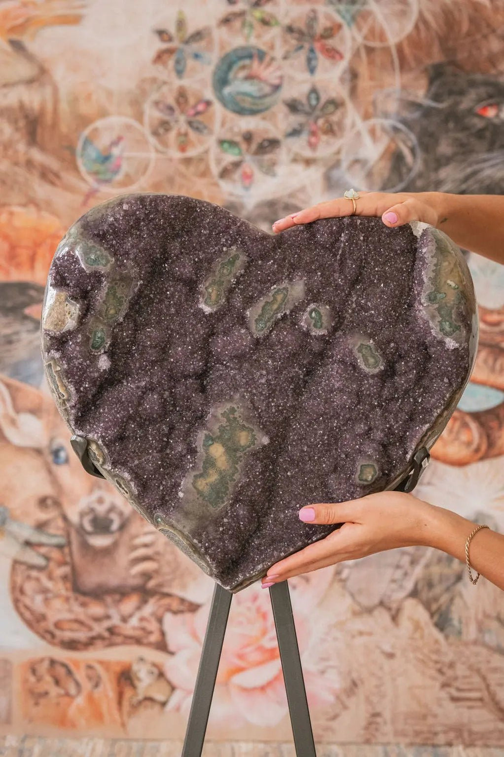 Uruguayan Amethyst Heart Collectors Piece (3 Foot)